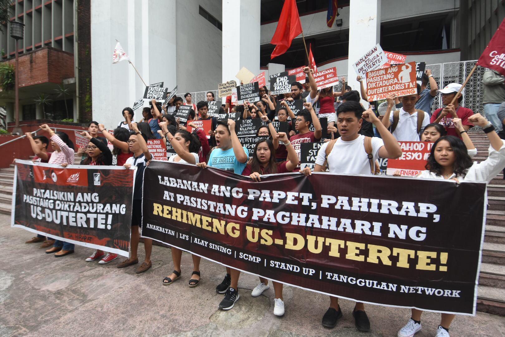 The people seek the ouster of Duterte with mass movement as in the case ...