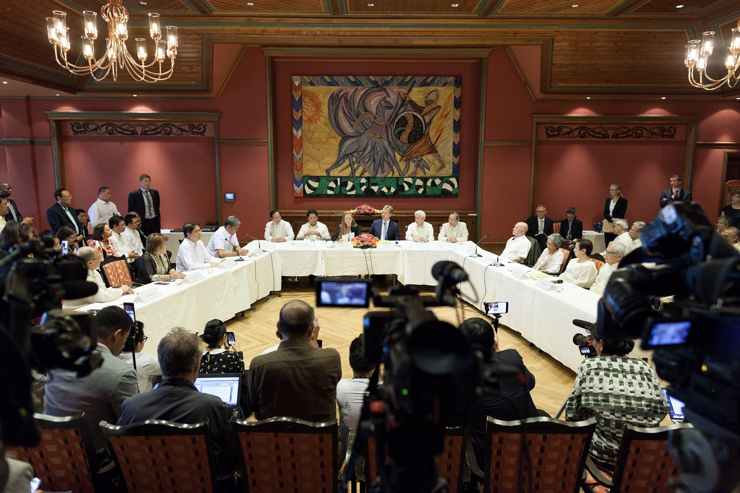 Armed struggle and peace talks